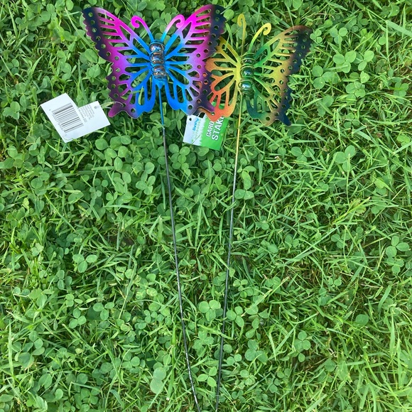 Truliving | Accents | Nwt Bundle Garden Tall Stakes Jeweled Butterflies ...